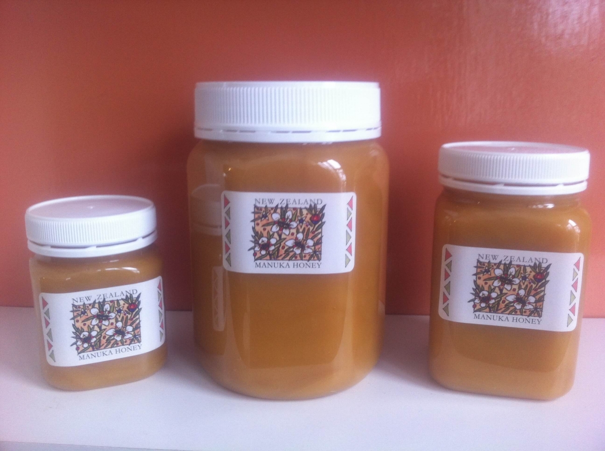 pernenat – Çfarë është mjalti manuka?