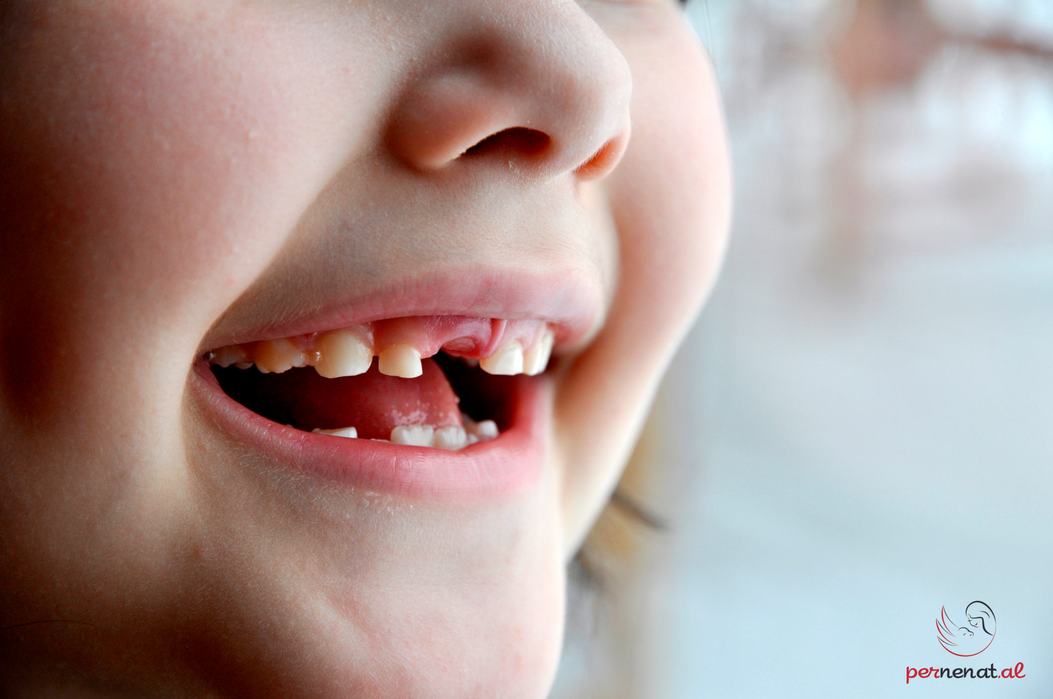 Perse disa femije kane dhembe te shtrember? - pernenat.al