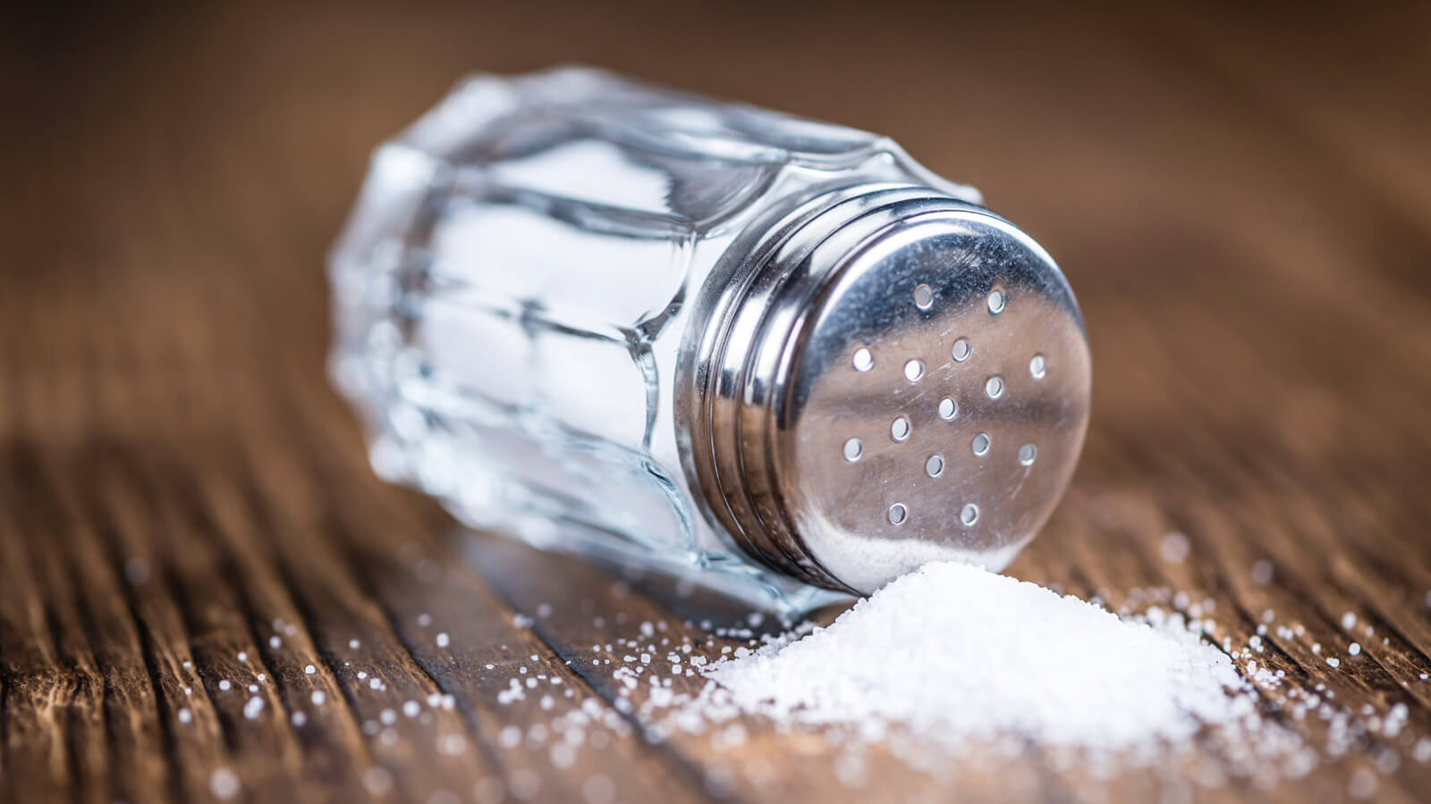 Nëse konsumoni shumë kripë jeni duke shkatërruar kockat tuaja - pernenat.al