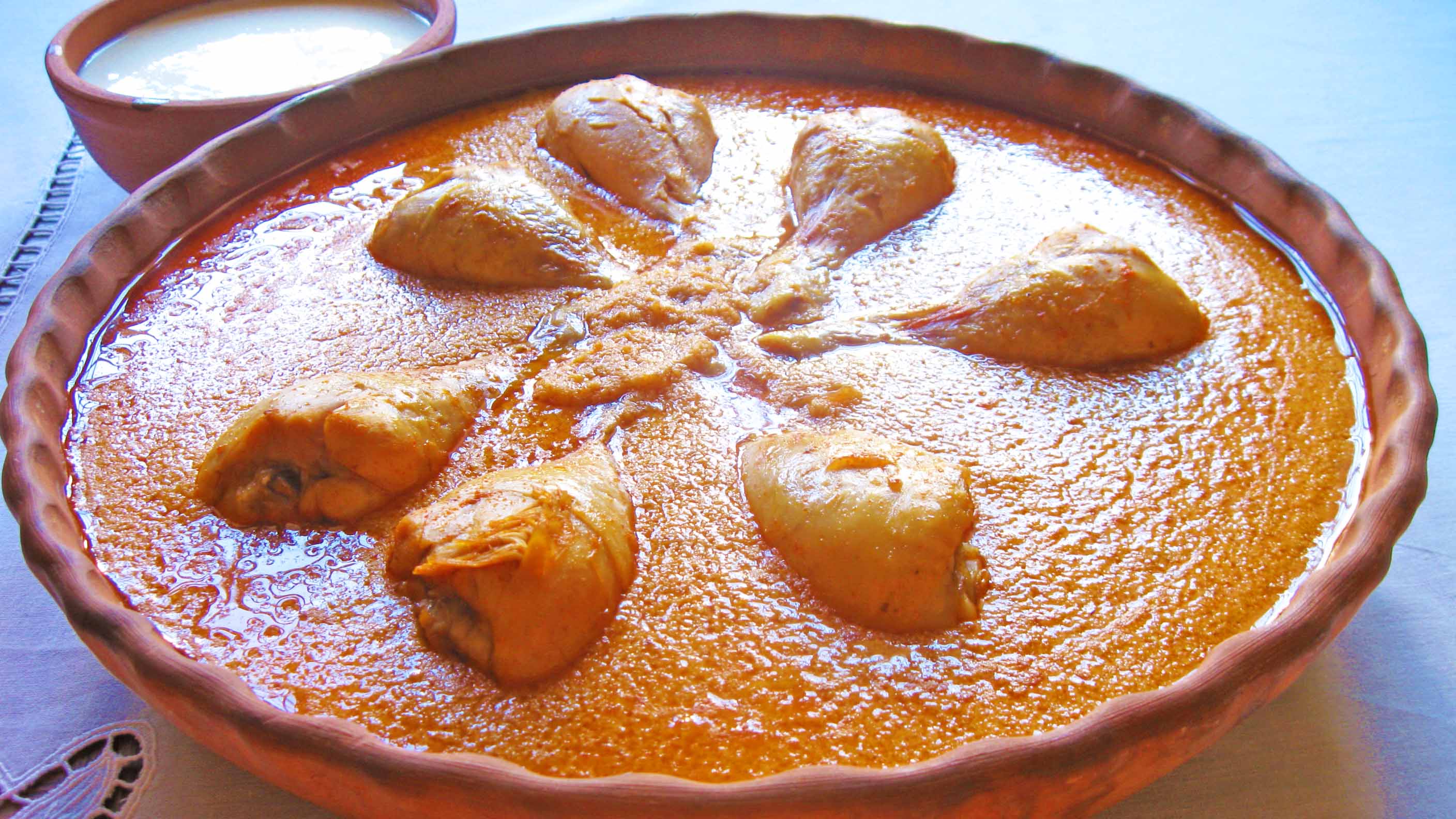 Si të gatuajmë pulë më leng? - pernenat.al