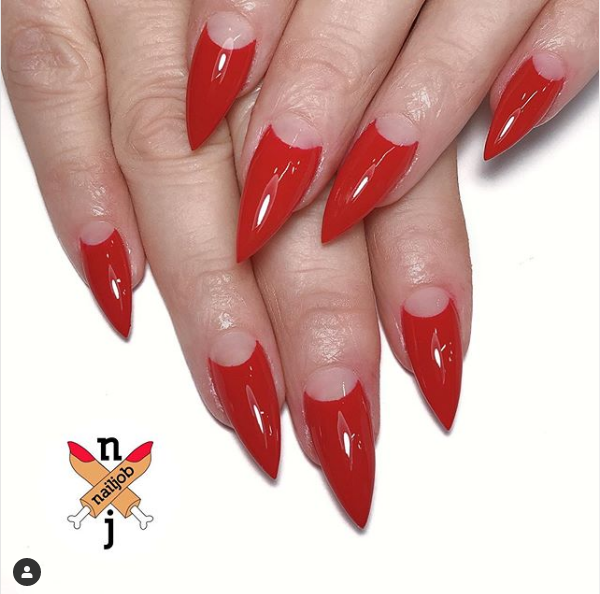 10 modele për ngjyrat dhe dizajnin e thonjve për këtë verë - pernenat.al